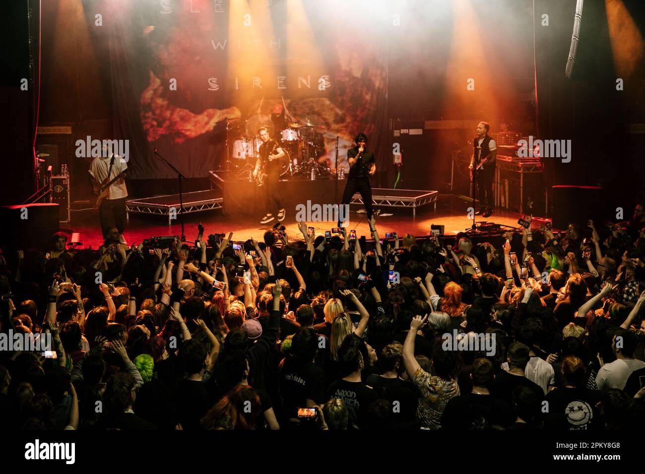 Sleeping with sirens hi-res stock photography and images - Alamy