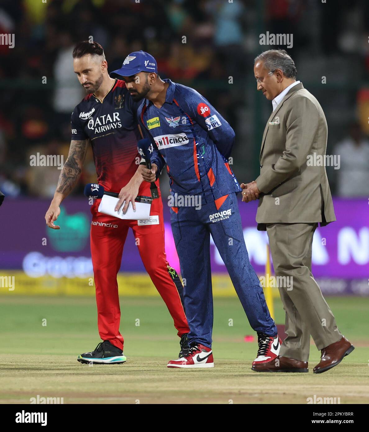 Bengaluru, India. 10th Apr, 2023. TATA IPL 2023: Match No 15 : CSK Vs ...