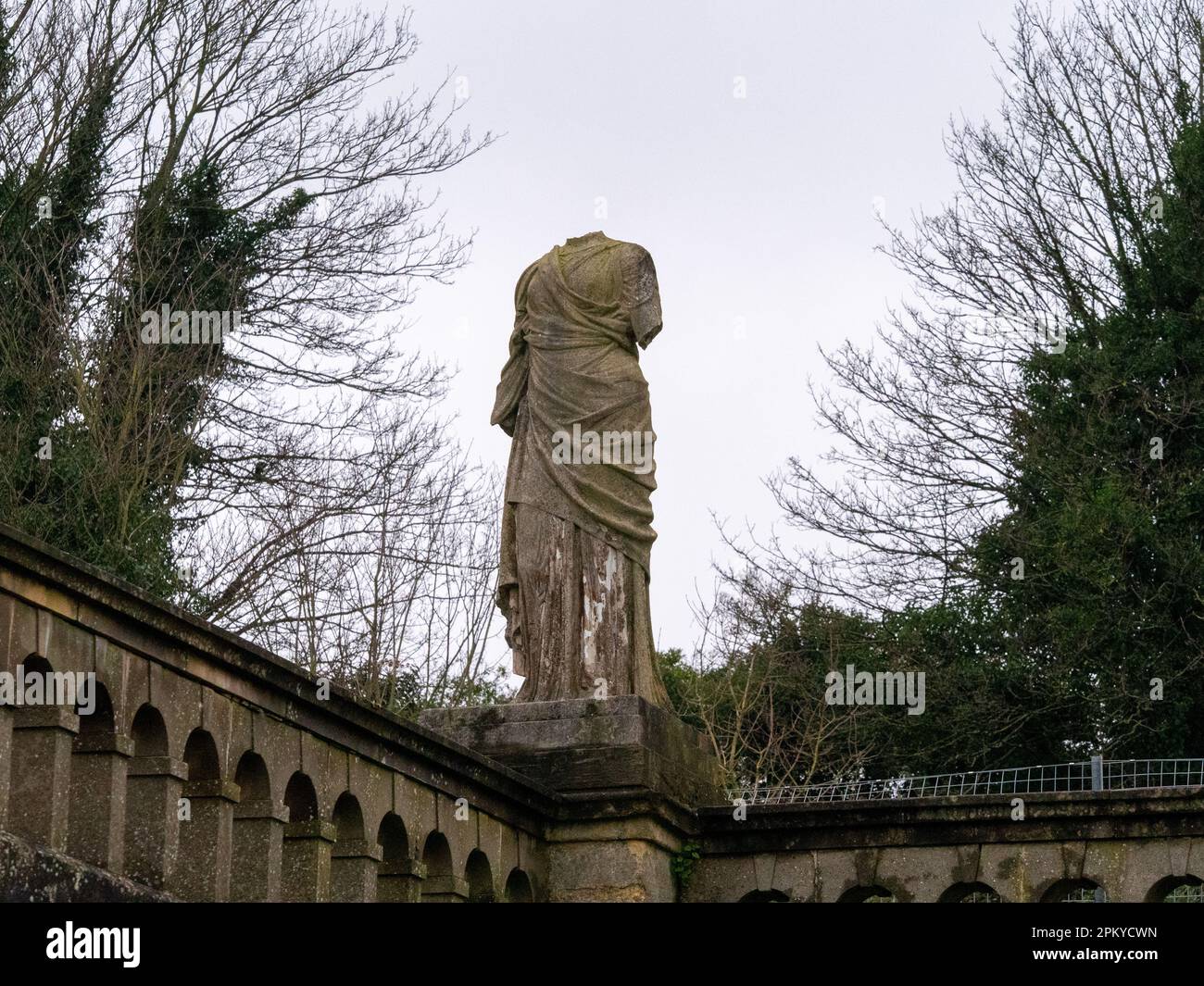 Hollow bell sydenham hi-res stock photography and images - Alamy