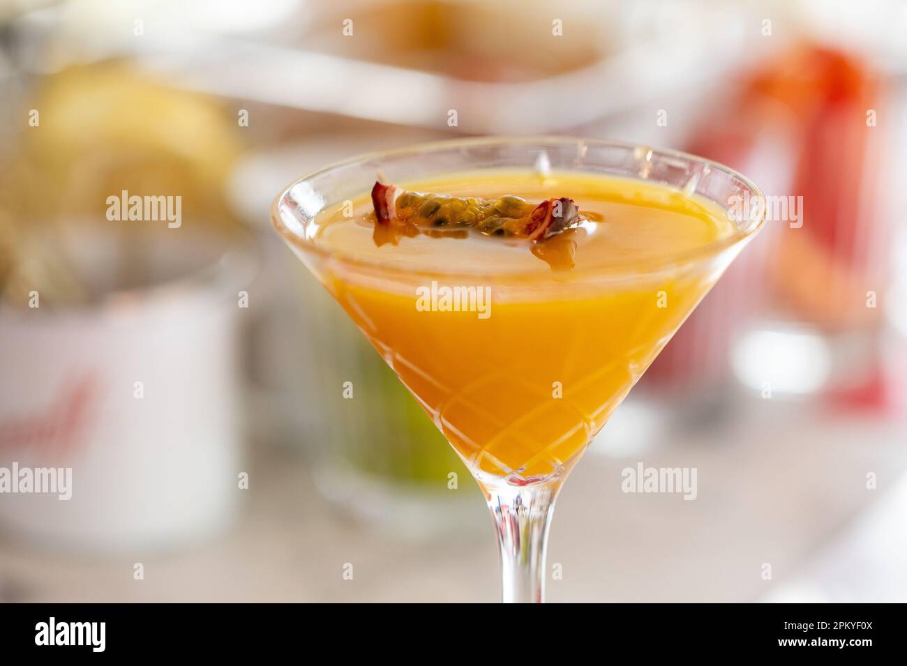 Cocktail bar in cardiff hi-res stock photography and images - Alamy