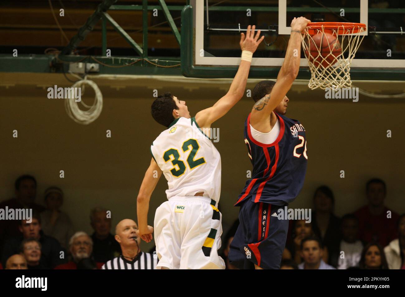 USF's Angelo Caloiaro (left) can't stop St. Marys's Diamon Simpson ...