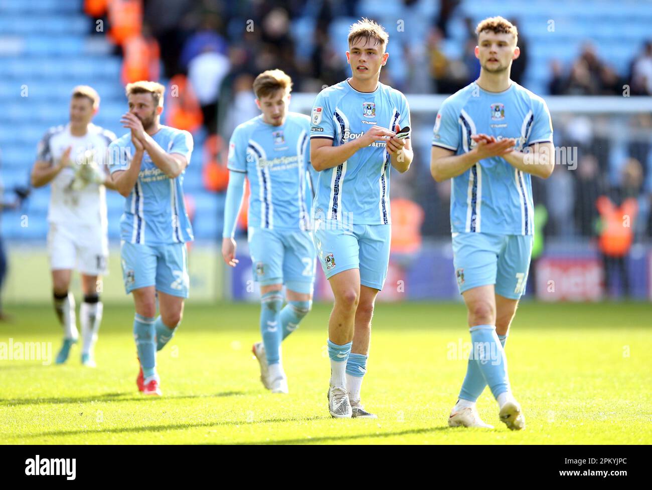 Coventry City players applaud the fans after the final whistle in the ...