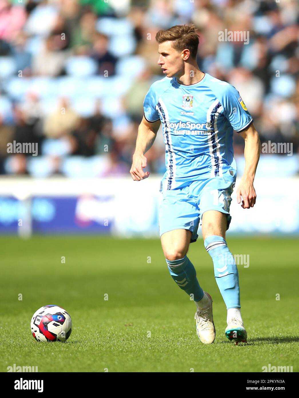 Coventry City's Ben Sheaf in action during the Sky Bet Championship at ...