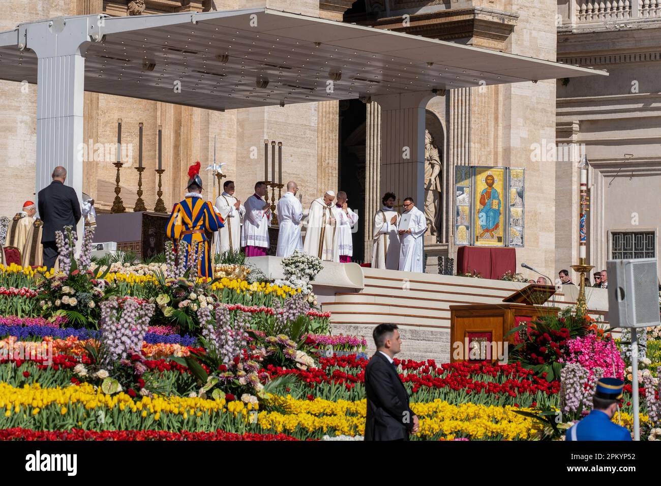 Vatican City, Vatican. 09th Apr, 2023. Pope Francis celebrates the ...