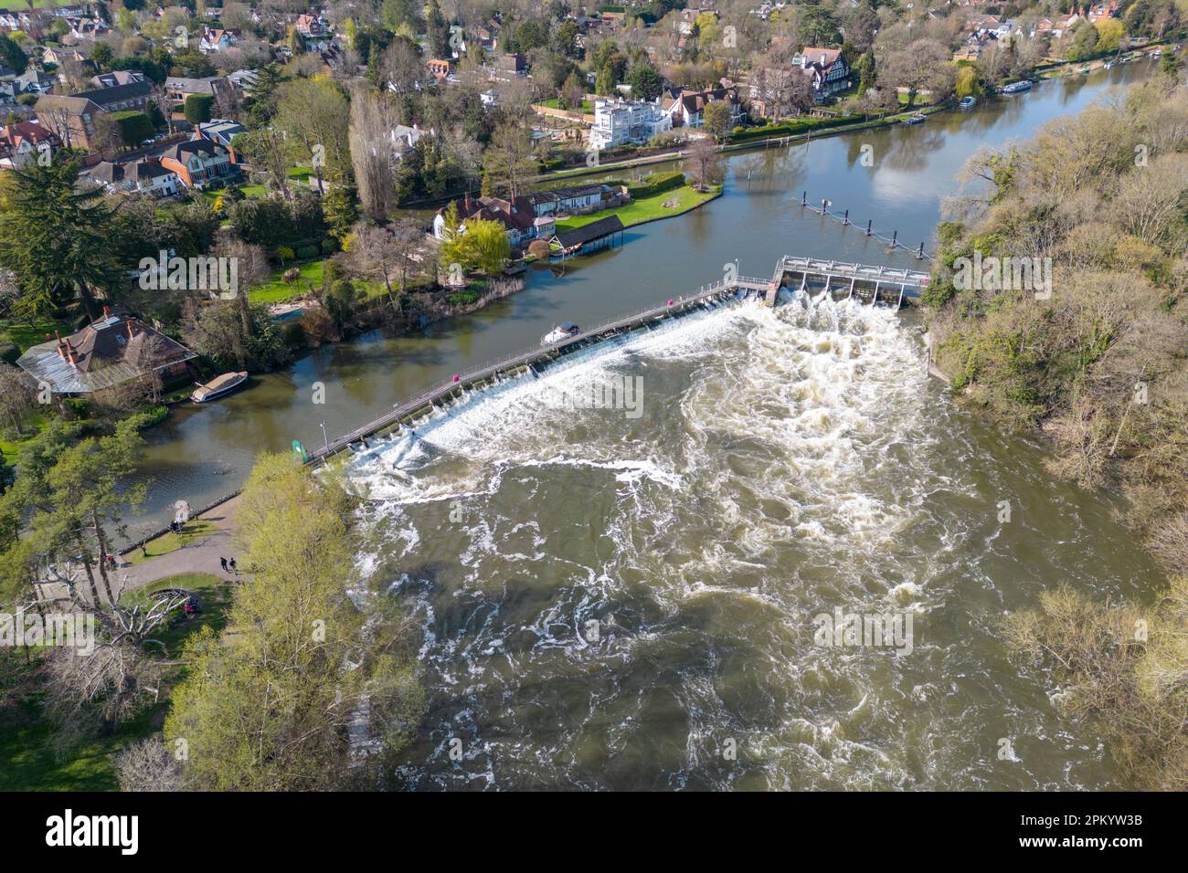 Aerial view of the weir at Ray Mill Island on the River Thames ...