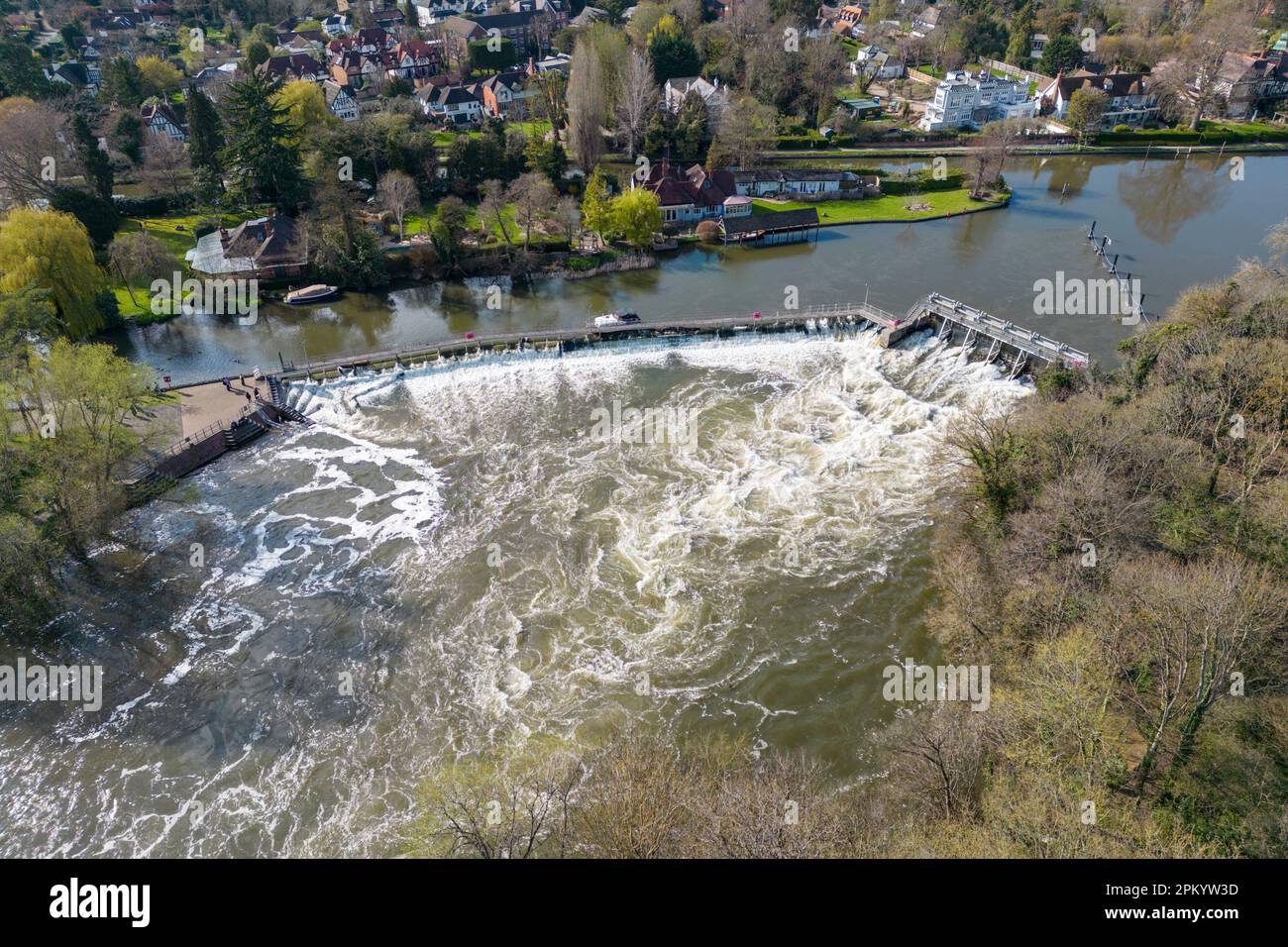 Aerial view of the weir at Ray Mill Island on the River Thames ...
