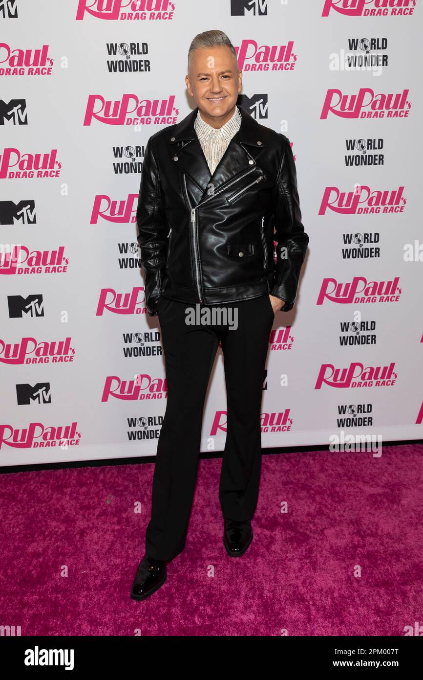 Los Angeles, USA. 01st Apr, 2023. Ross Mathews attends the arrivals of ...