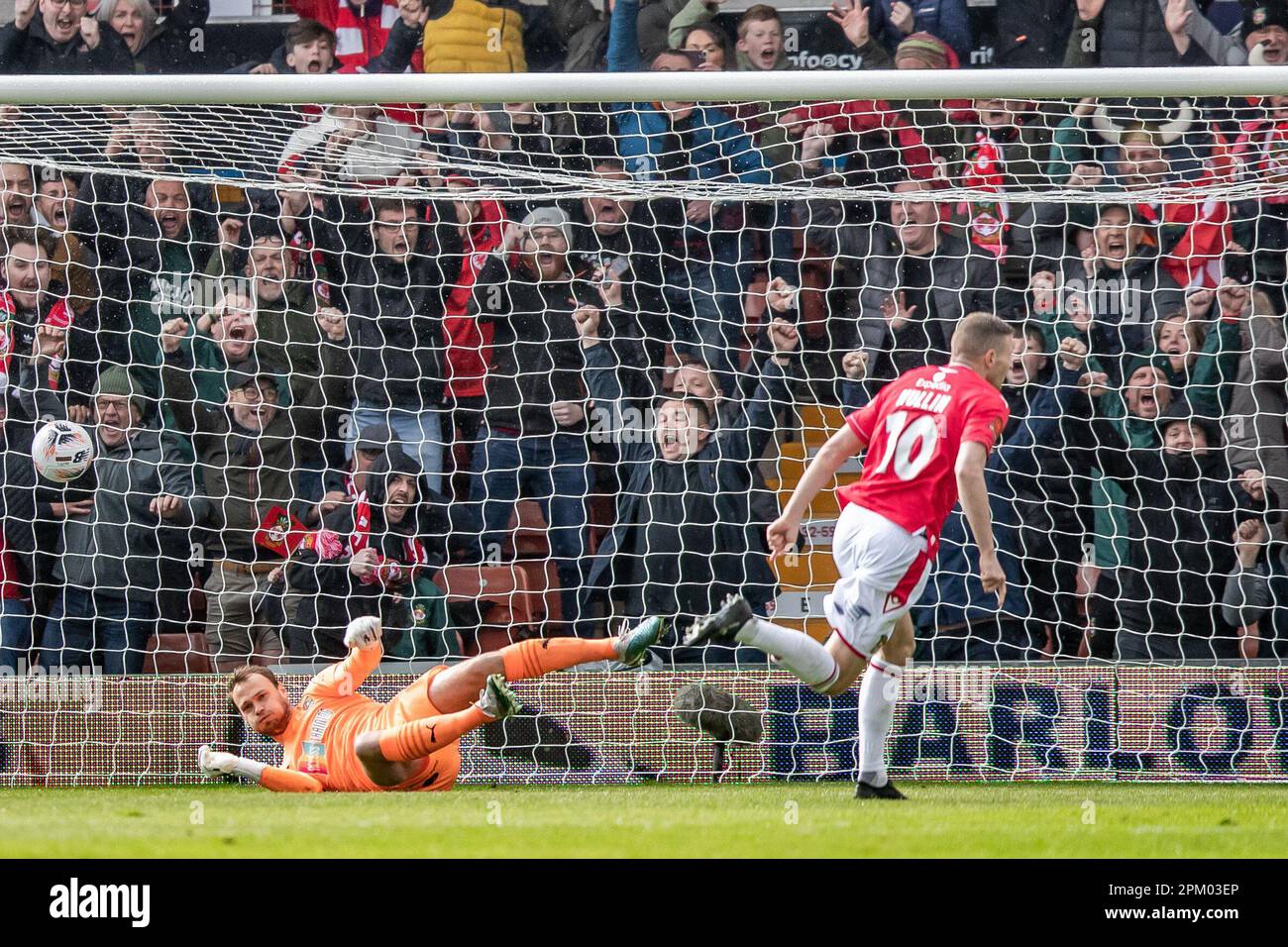 Wrexham football celebration hi-res stock photography and images - Alamy