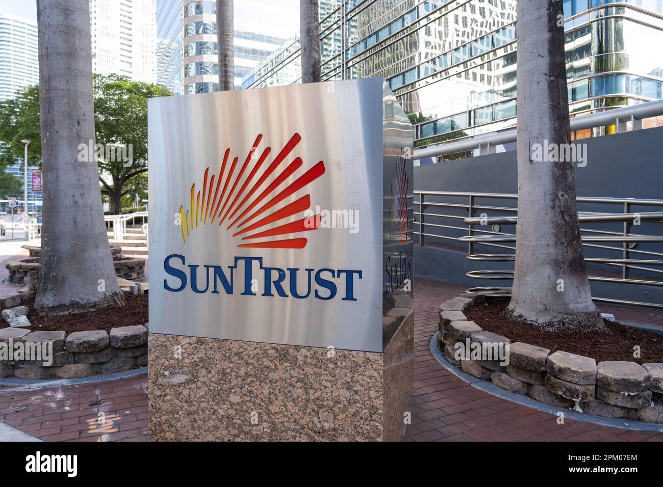 Close up of Suntrust sign is shown in Miami, FL, USA Stock Photo - Alamy