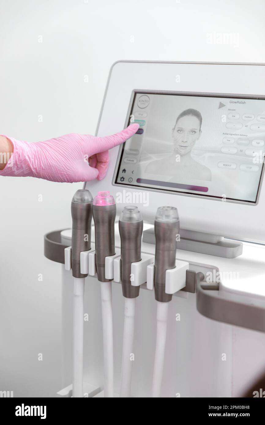 Hydro infusion, Hydro-dermabrasion, esthetic procedure, dermatological ...