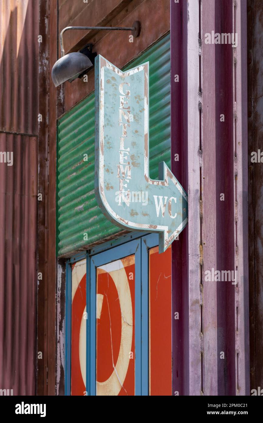 Retro toilet sign hi-res stock photography and images - Alamy