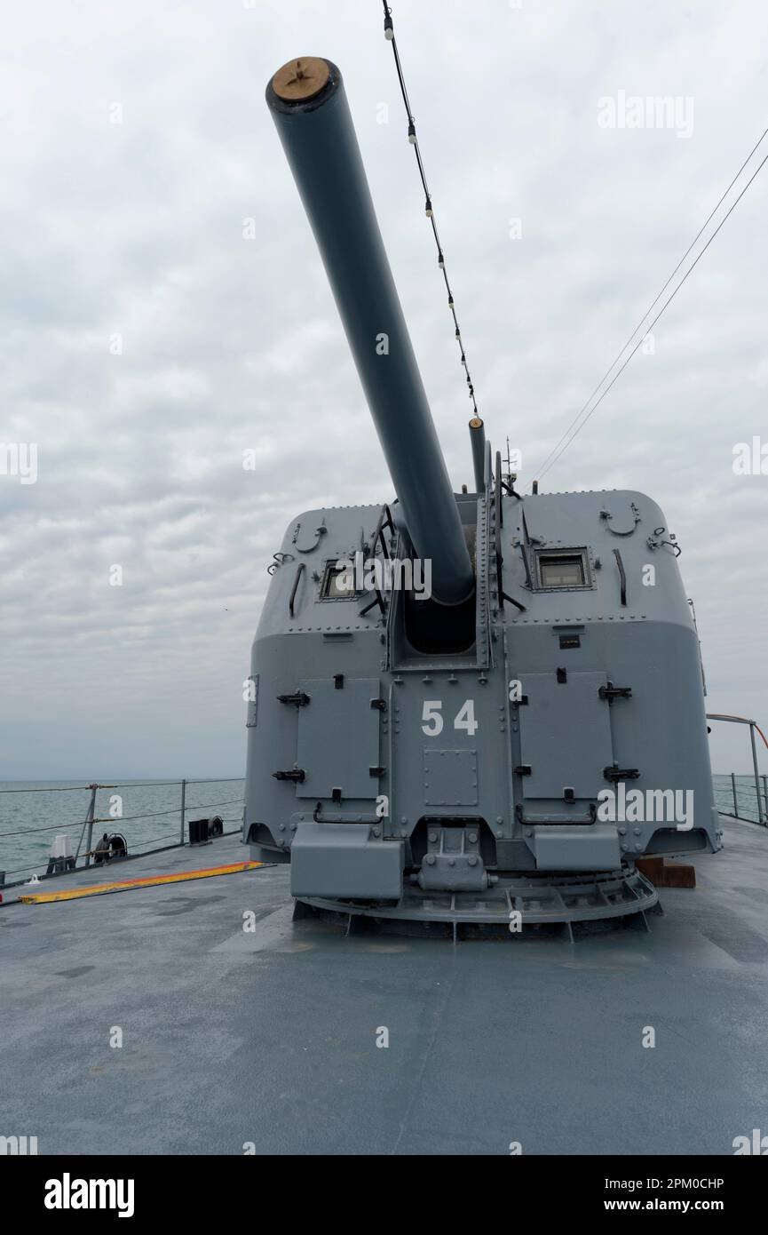 Photo of the 5 inch gun turret of the Velos (D16) museum warship ...