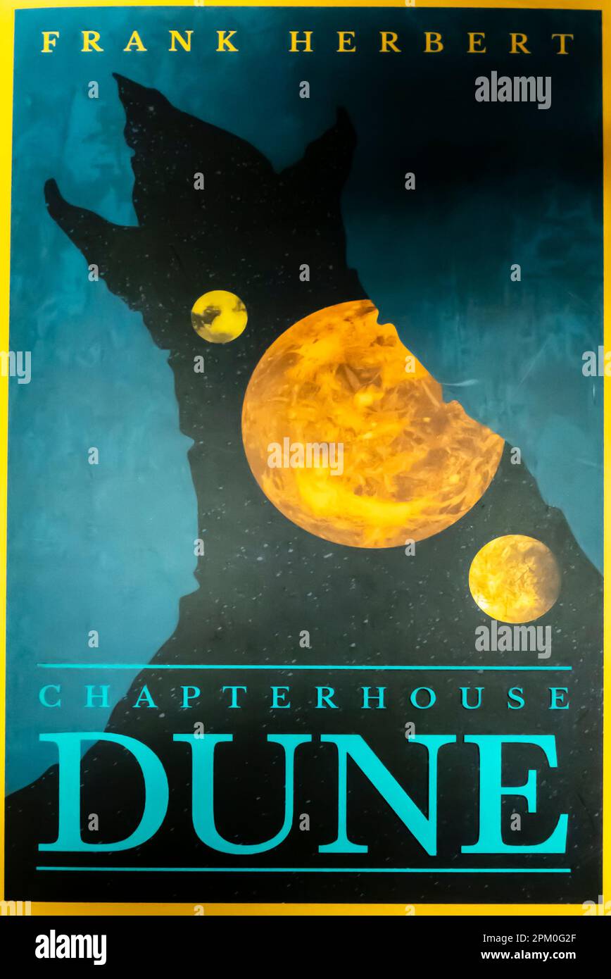 Frank herbert book covers hi-res stock photography and images - Alamy