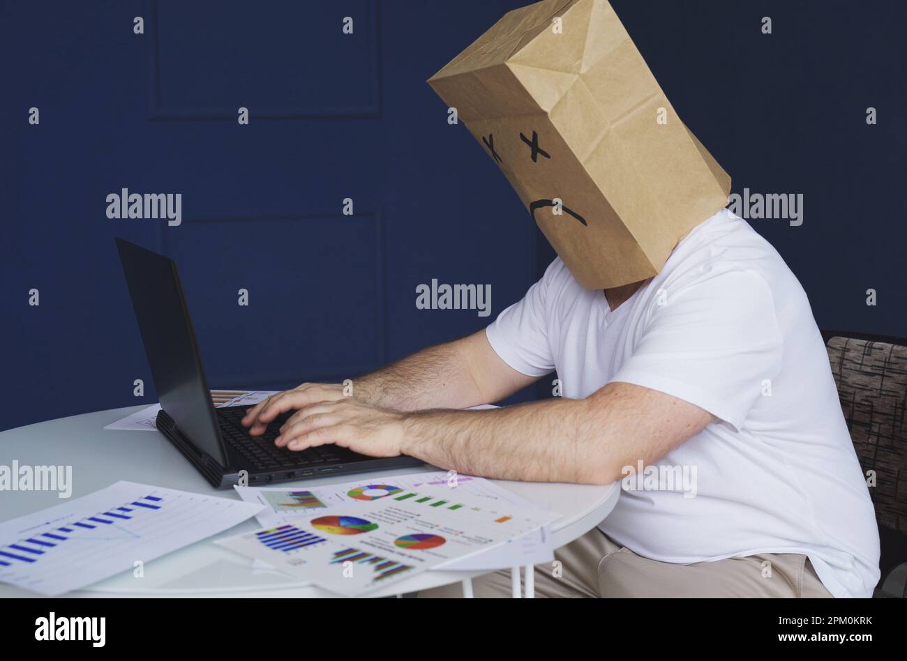 Business people typing computer 4k hi-res stock photography and images ...