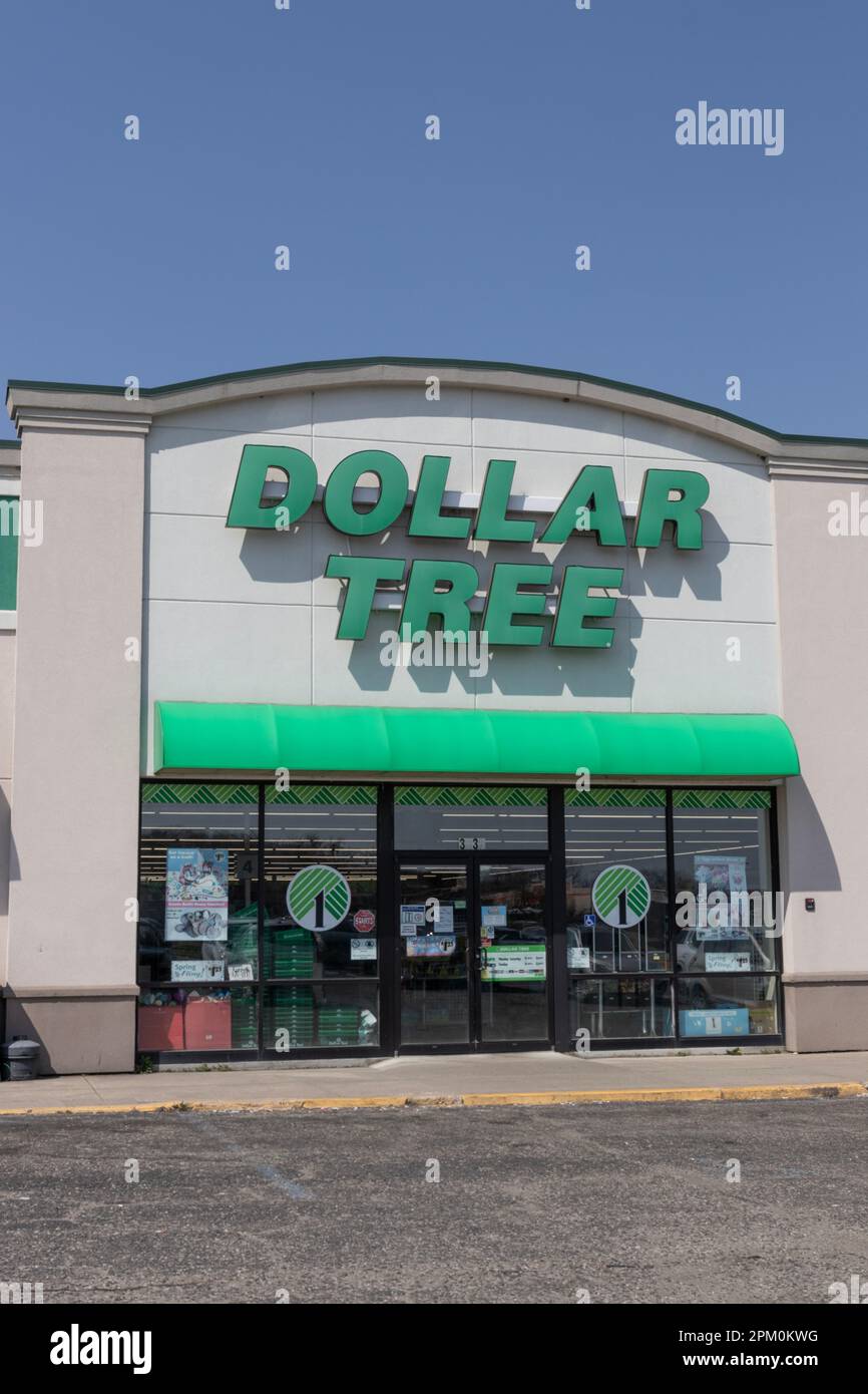 Logansport - Circa April 2023: Dollar Tree Discount Store. Dollar Tree ...