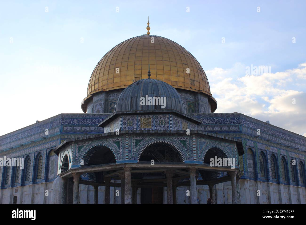 Dome of the rock, Golden Dome from Masjid Al Aqsa, QUDS Stock Photo - Alamy