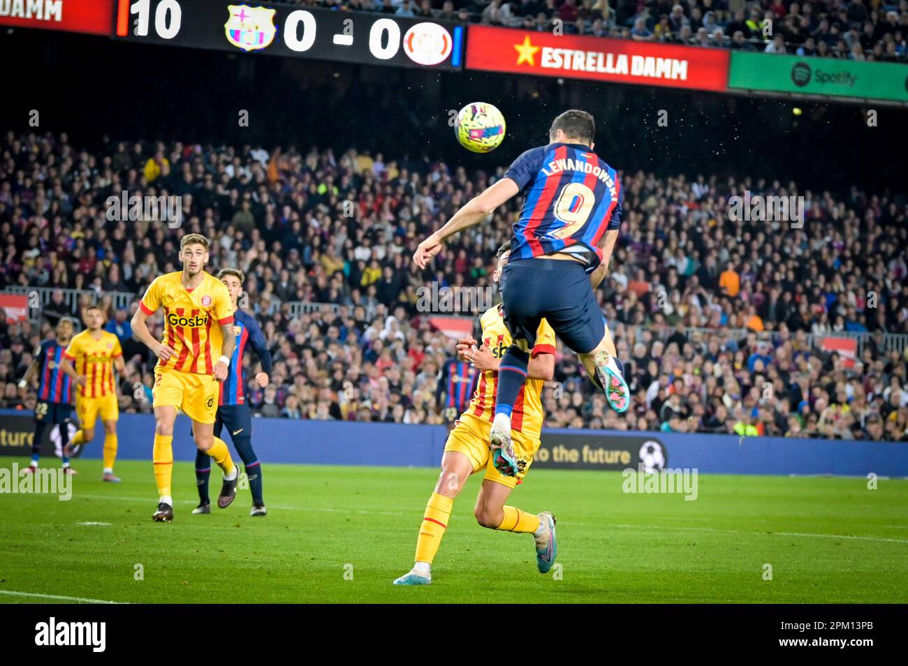 Robert lewandowski fc barcelona hi-res stock photography and images - Alamy