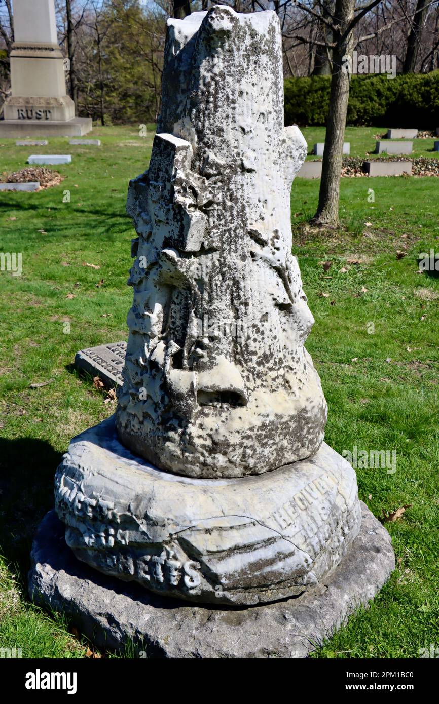 Memorial site and grave at Lakeview Cemetery, Cleveland, Ohio Stock ...