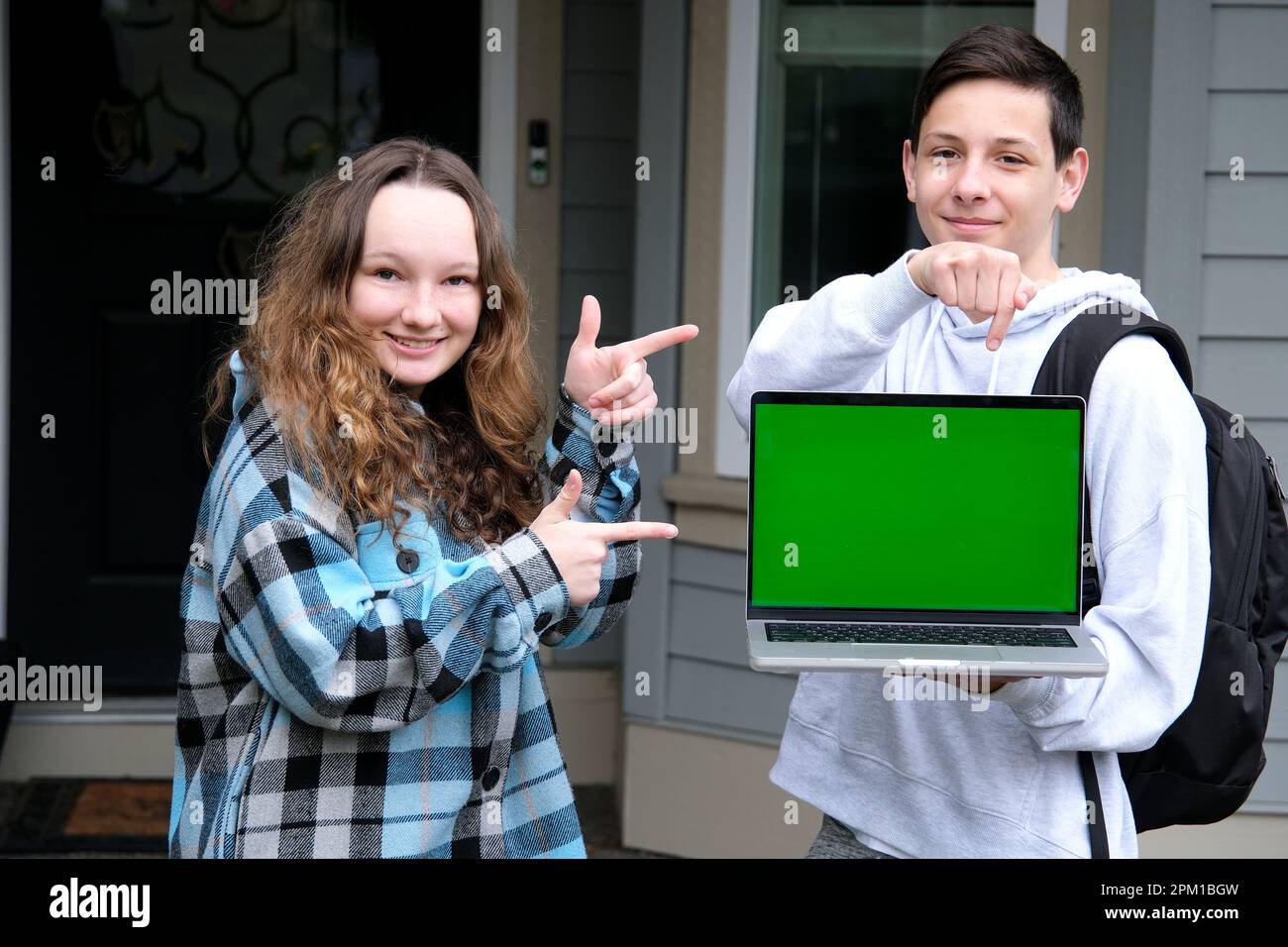 laptop screen chromakey girl showing fingers with two hands guy ... laptop screen chromakey girl showing fingers with two hands guy ...