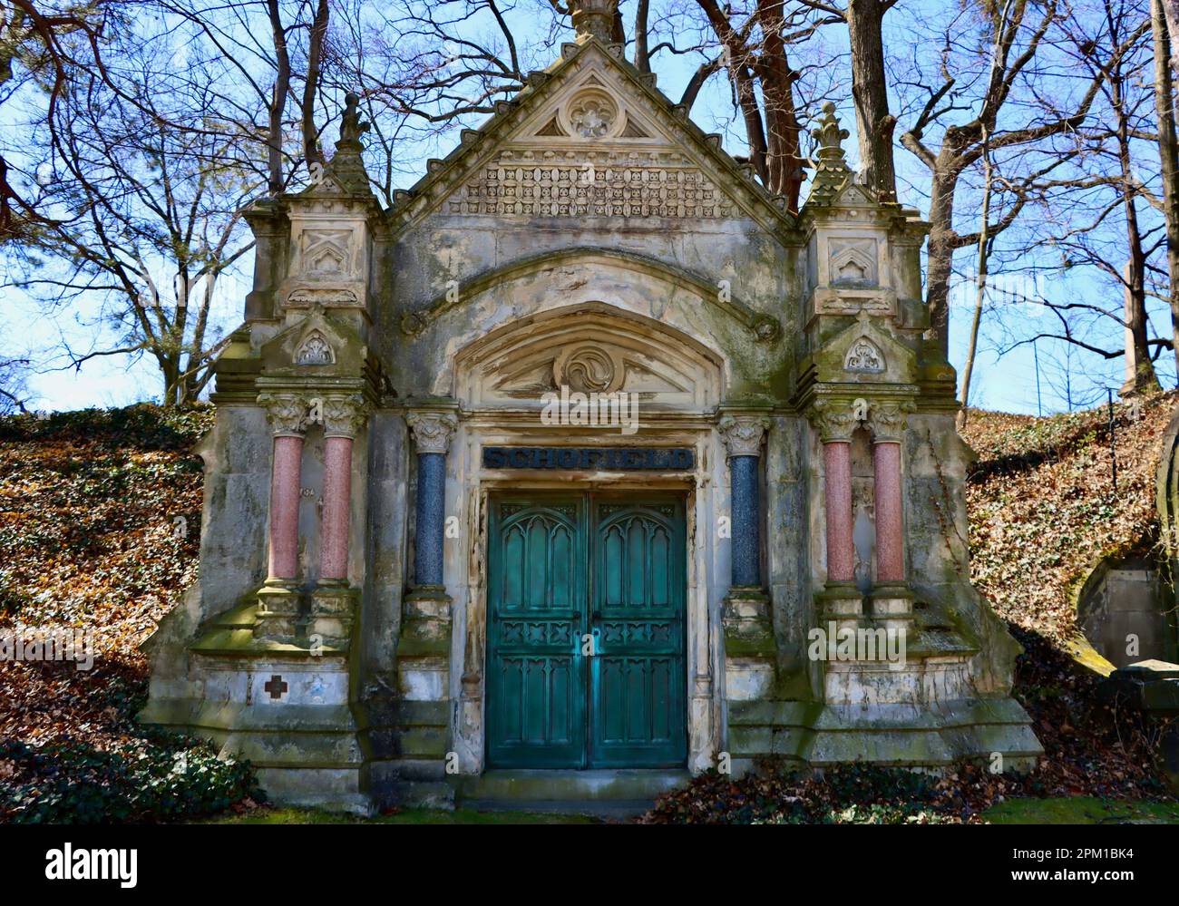 Schofield family crypt hi-res stock photography and images - Alamy