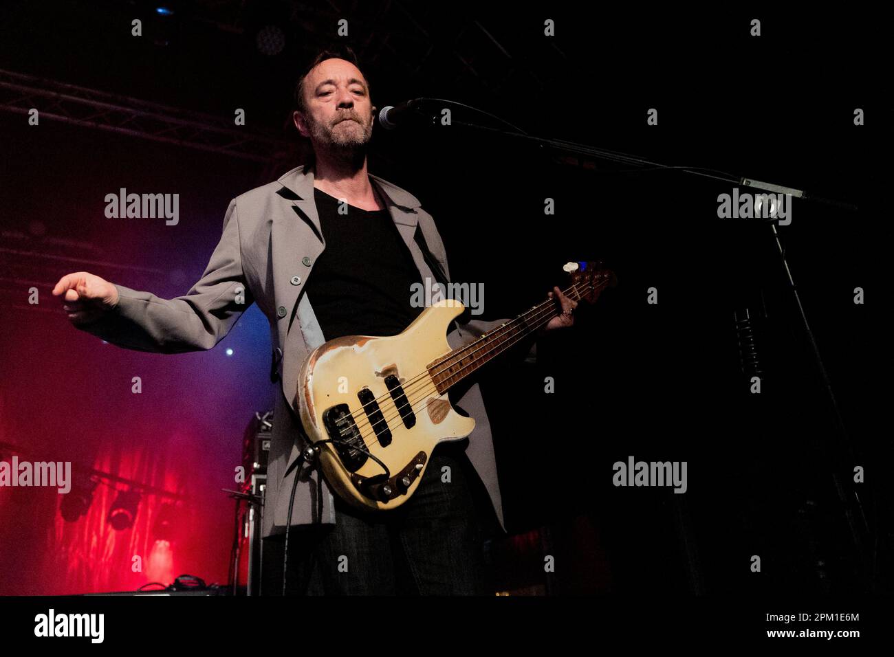 Deus bassist hi-res stock photography and images - Alamy