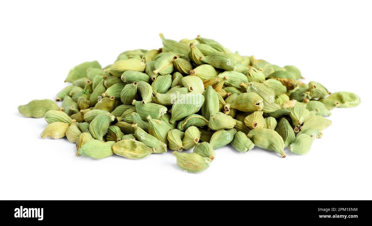 Pile cardamom seeds isolated hi-res stock photography and images - Alamy