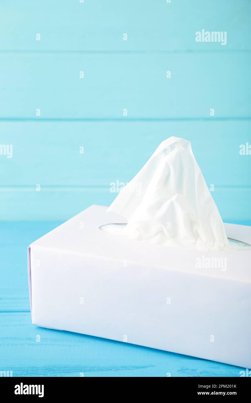 Box of tissue school hi-res stock photography and images - Alamy