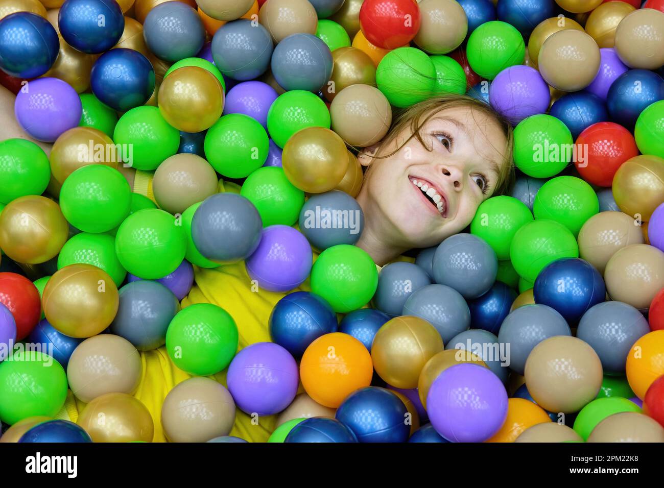 Child kid happy laughing smile ball hi-res stock photography and images ...