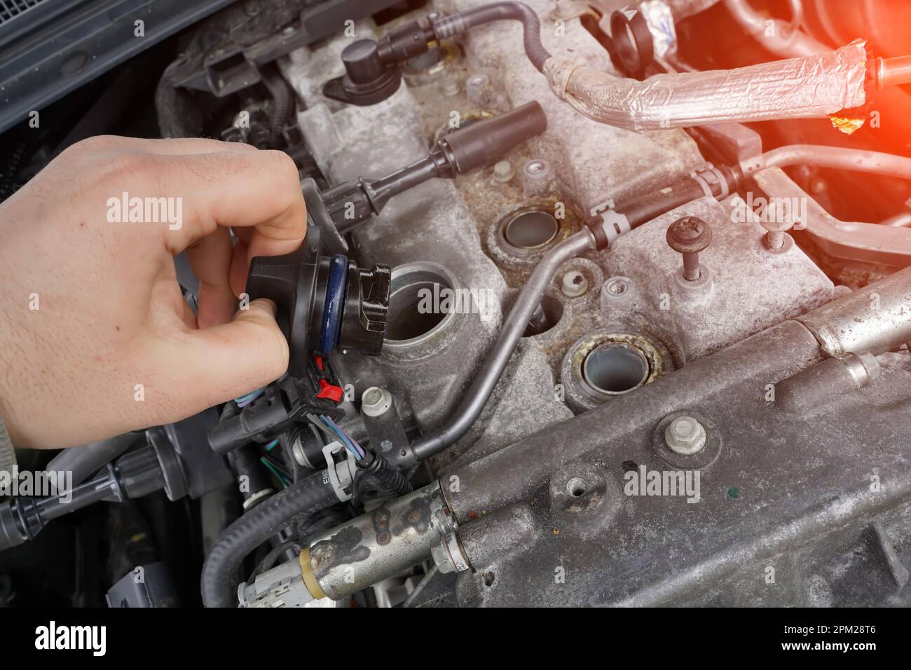 engine oil check, oil filler plug Stock Photo - Alamy