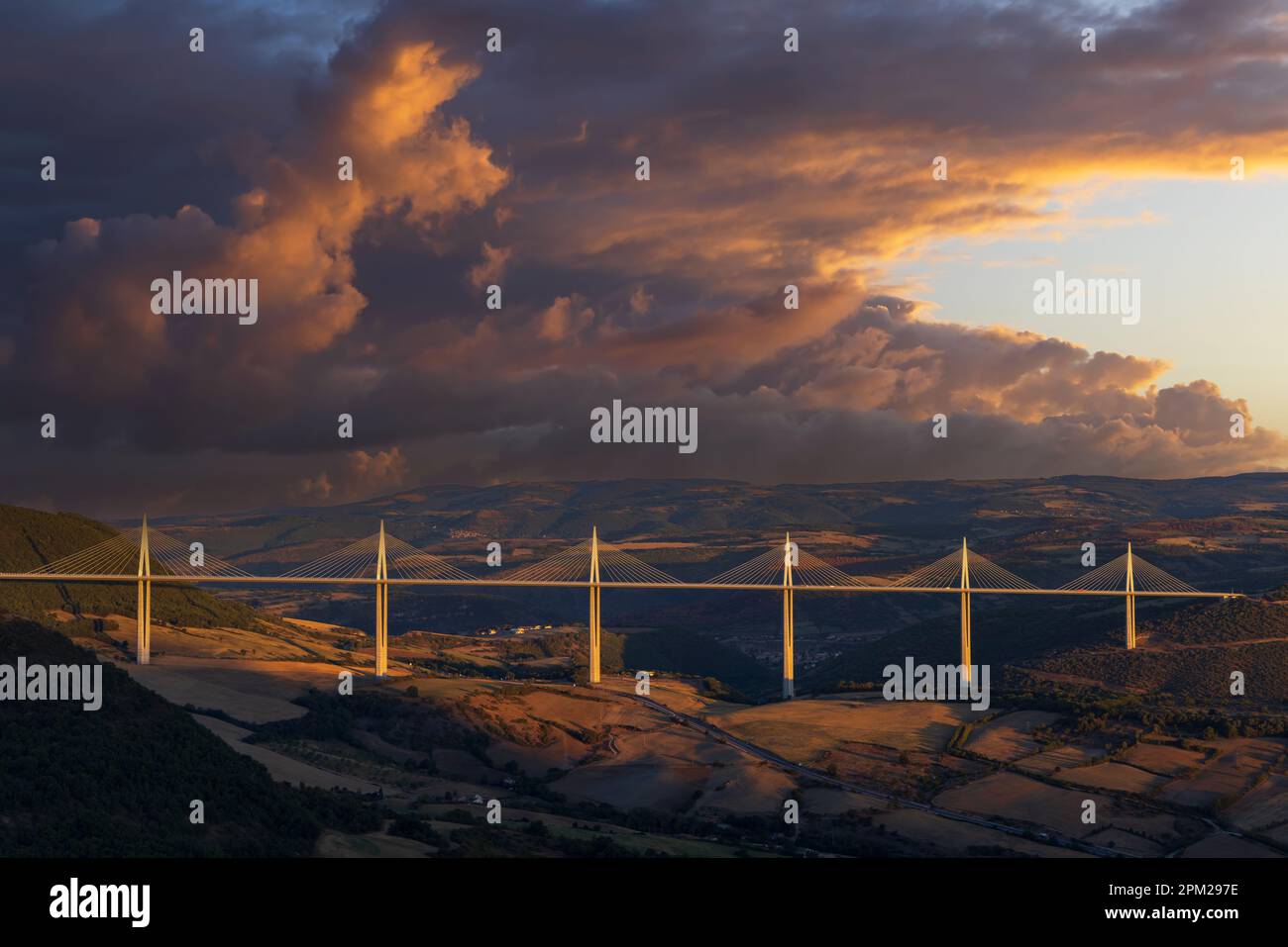 Cable stayed road bridge across valley of river tarn hi-res stock ...