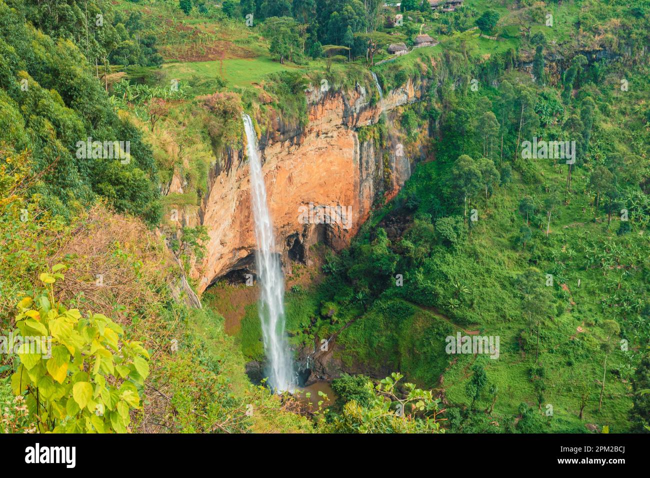 Scenic view of Sipi waterfall in Kapchorwa, Mount Elgon region, Uganda ...