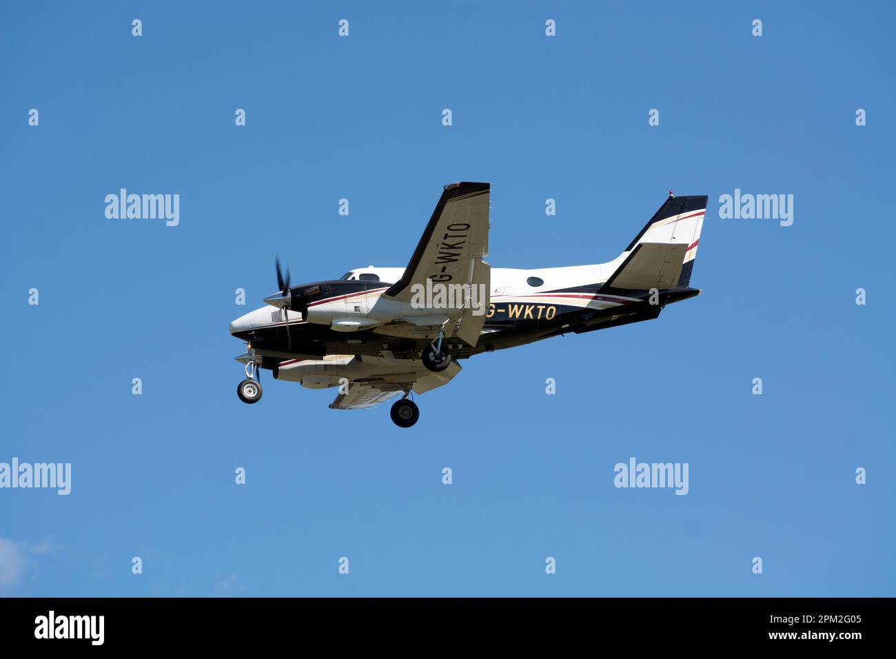 DEA Aviation Beech 90 King Air landing at Birmingham Airport, UK (G ...