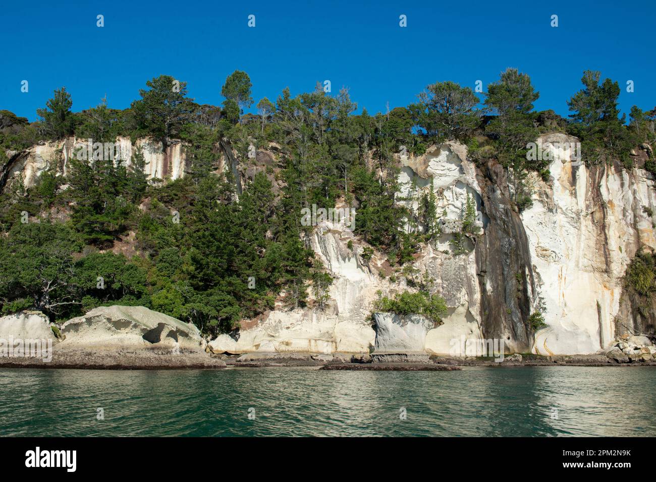 Mercury bay coromandel hi-res stock photography and images - Alamy