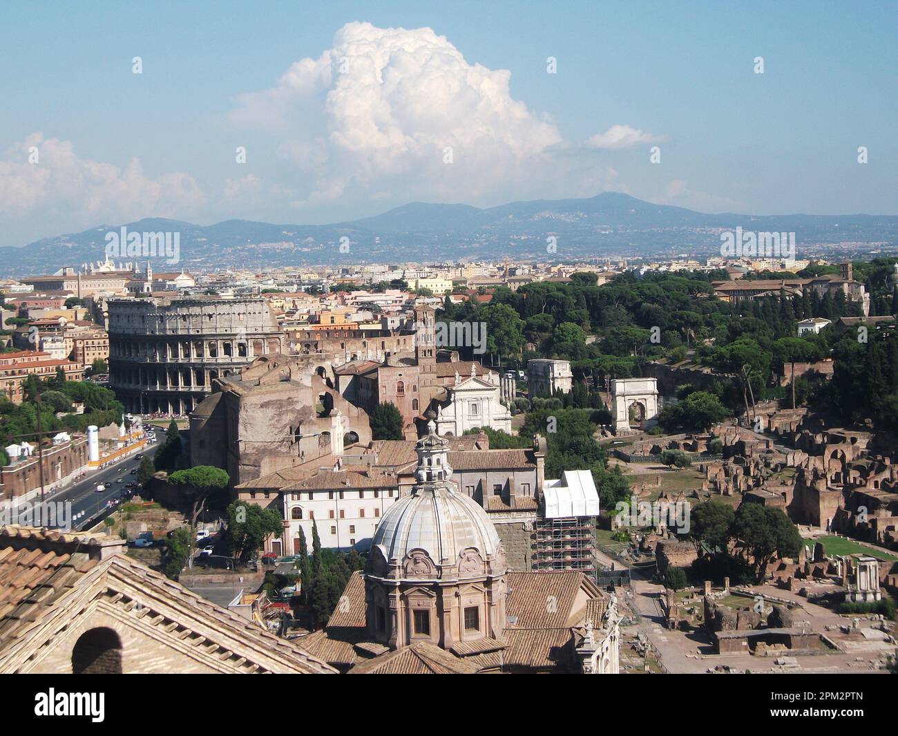 Landscape View Over Rome And The Colosseum Stock Photo - Alamy