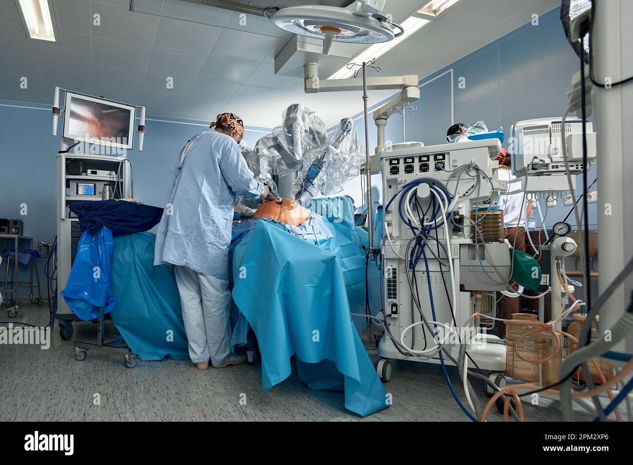 Carrying out an operation using a robot, a robot surgeon with ...