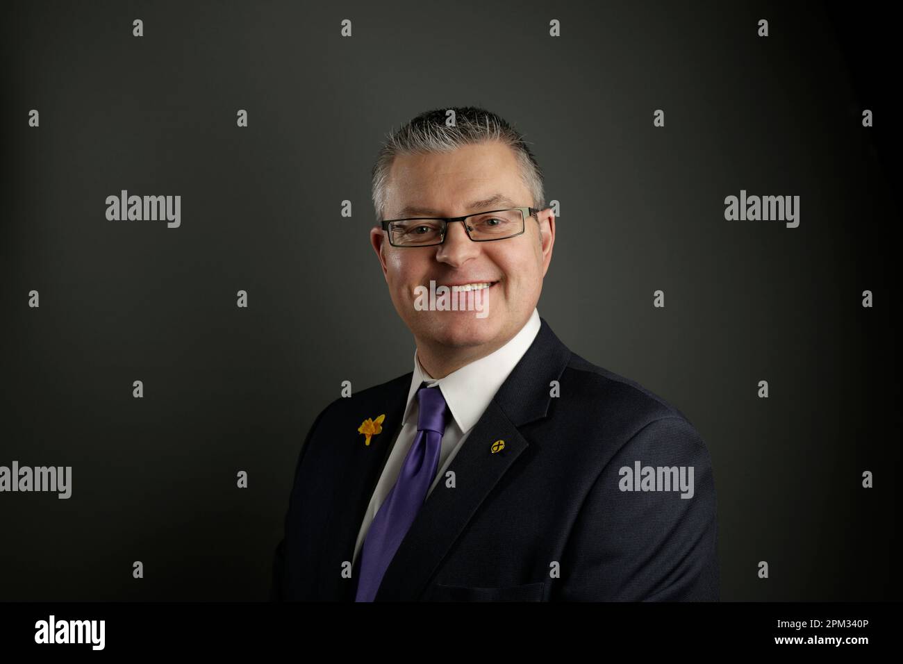 Headshot portrait of Stuart McMillan, SNP MSP Stock Photo - Alamy