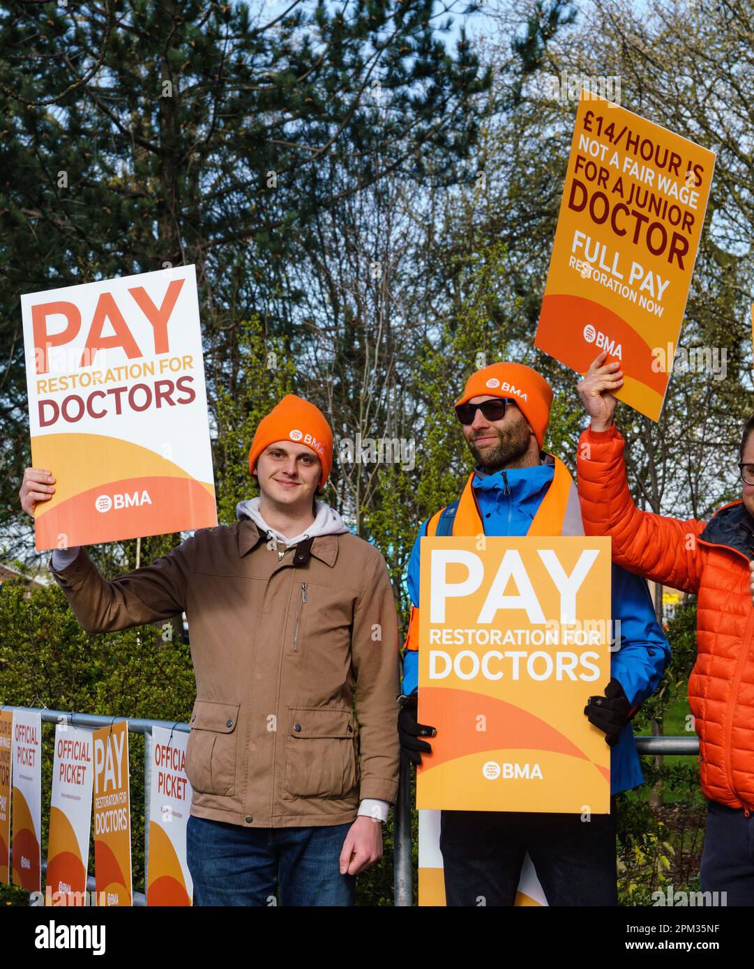 11th April 2023. Hull Royal Infirmary, E Yorkshire. Junior doctors in ...