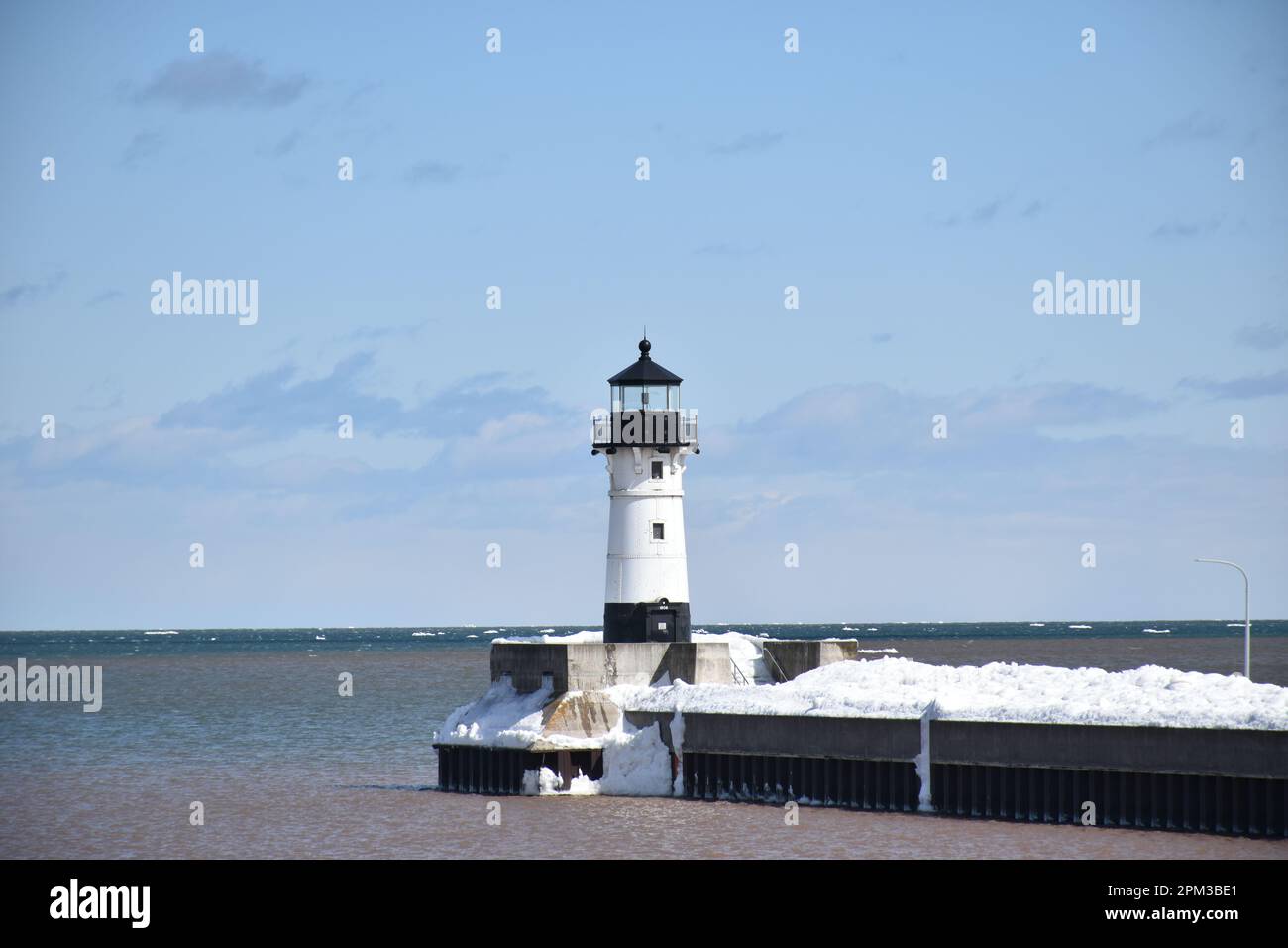 Lake Superior Lighthouse - Duluth Stock Photo - Alamy