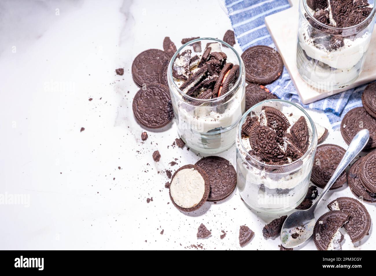 Cream and cookie layered dessert. Homemade oreo trifle, vanilla ...