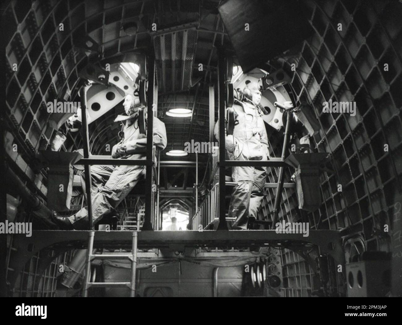 Gunners inside a World War II Short Sunderland flying boat Stock Photo ...