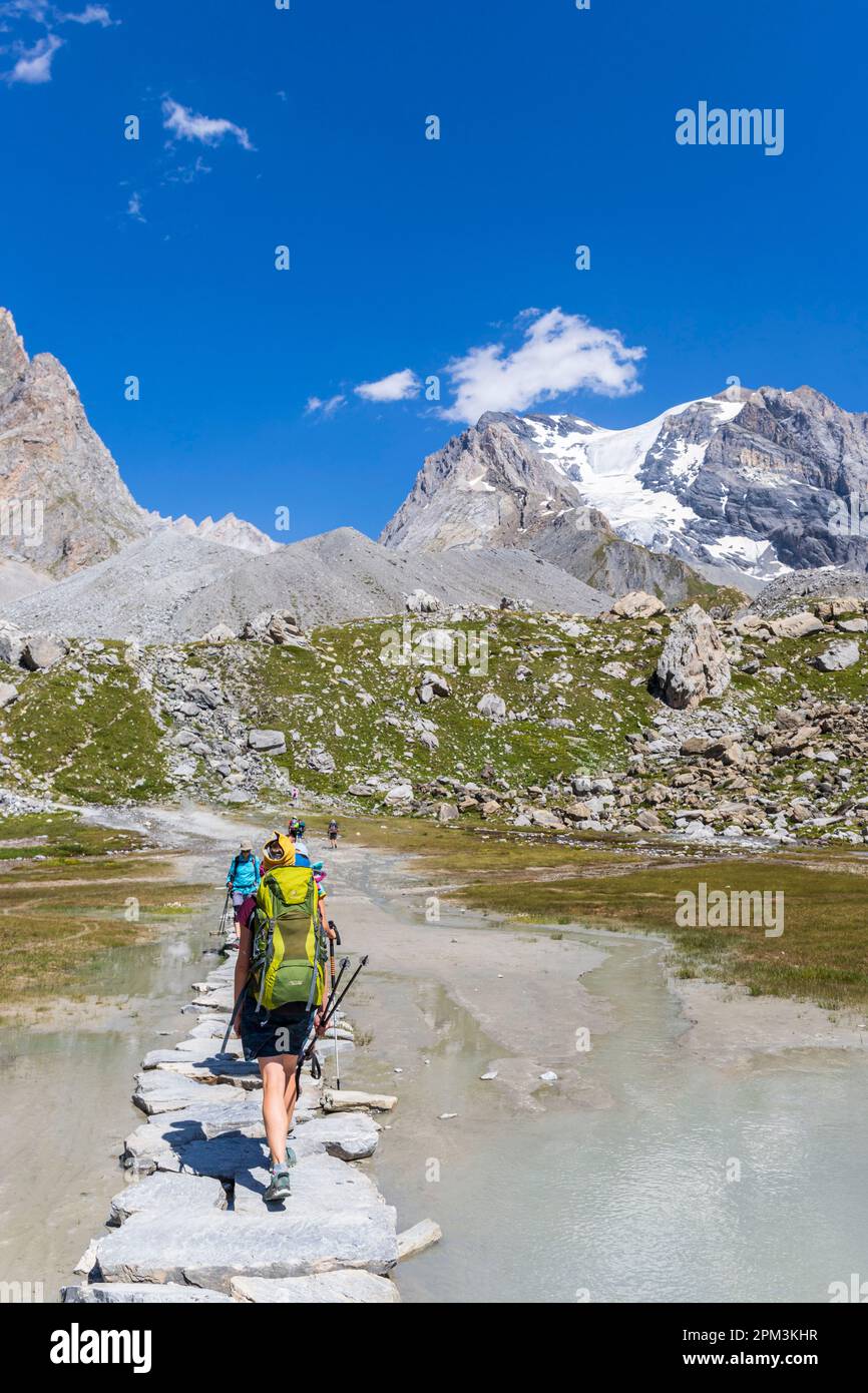 Lac des vaches france trail hi-res stock photography and images - Alamy