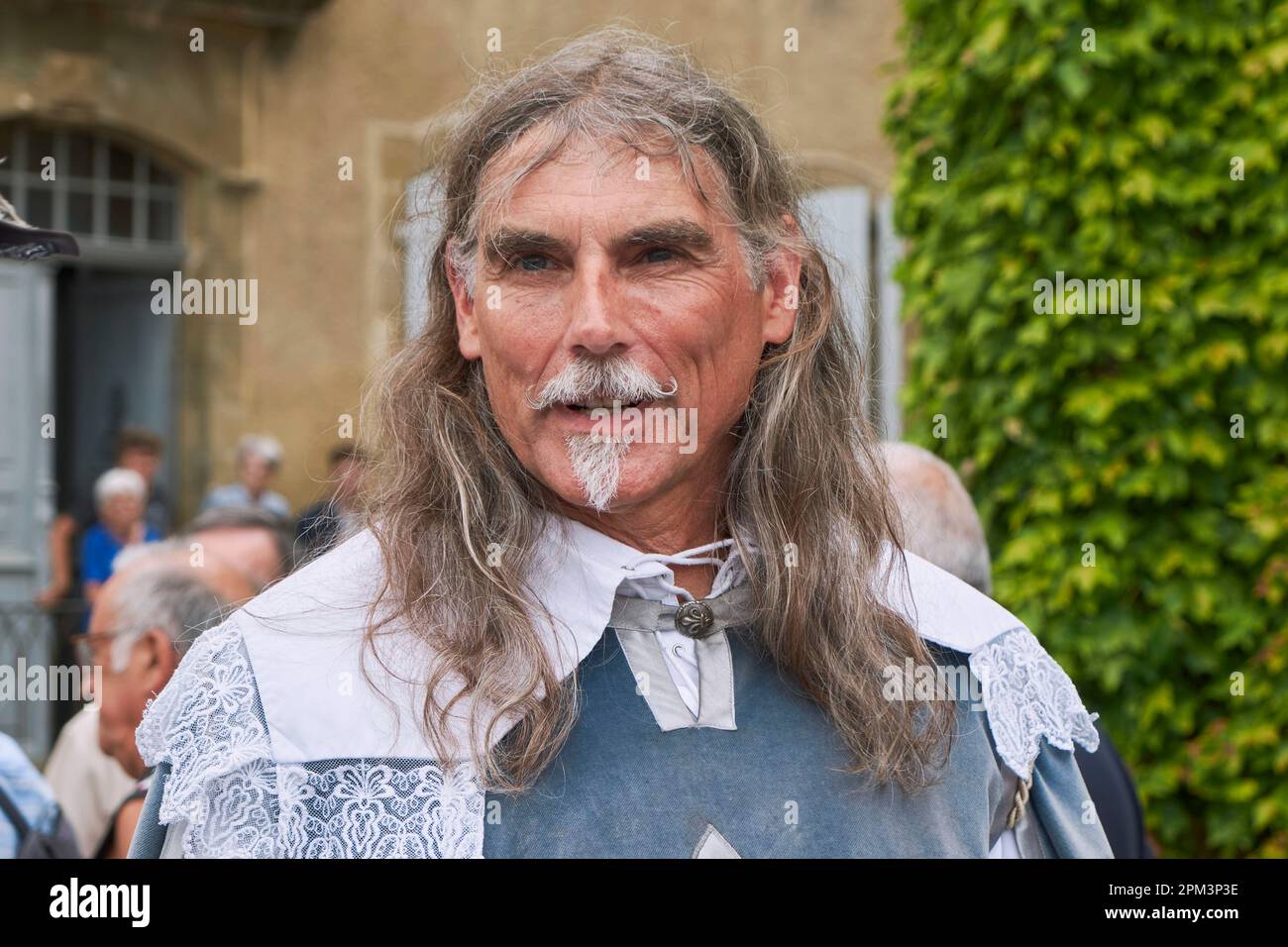 Embodied figure hi-res stock photography and images - Alamy