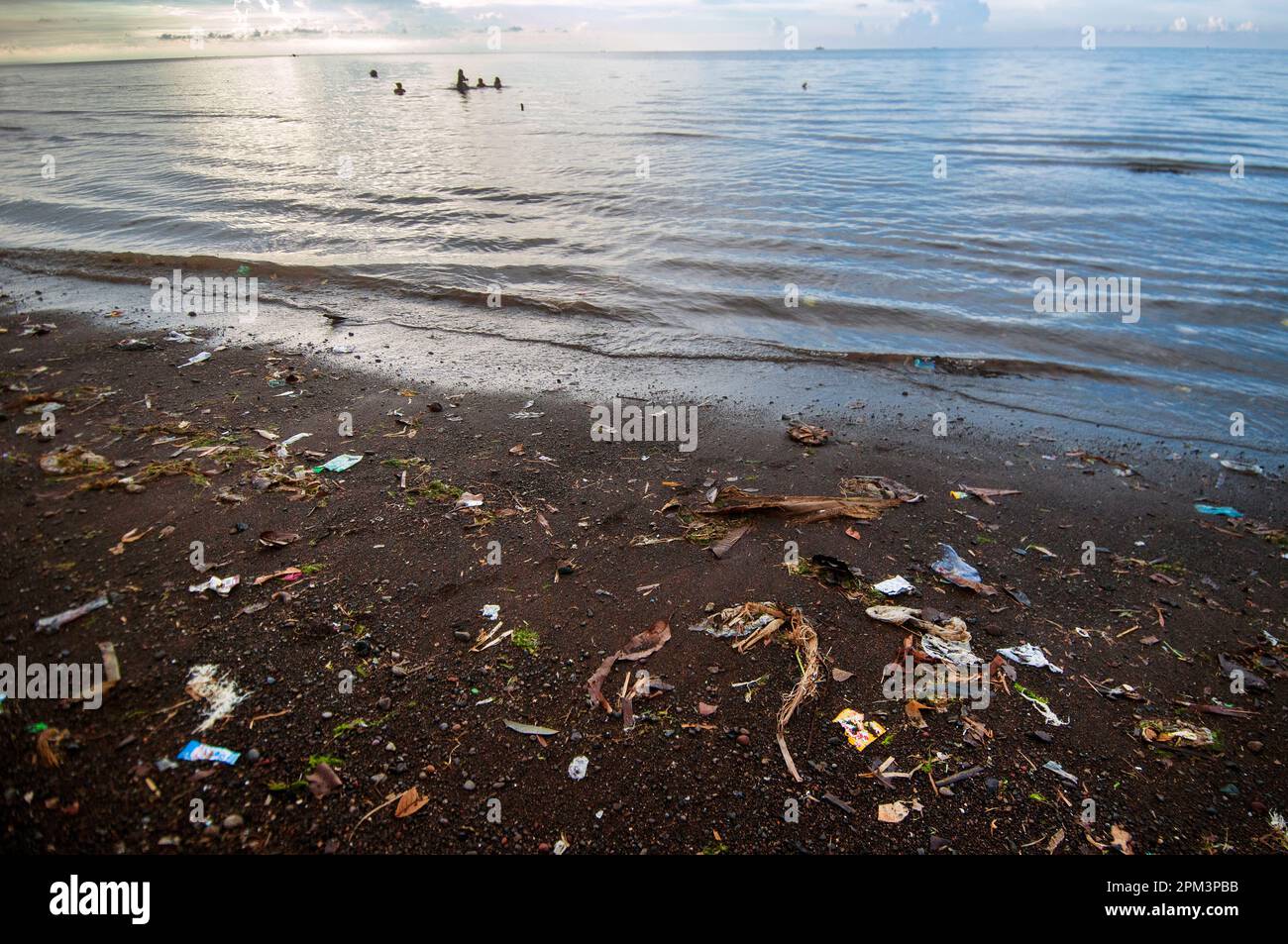 Lokapaksa, Buleleng, Bali, Indonesia. 26th Mar, 2023. Polluted beaches ...