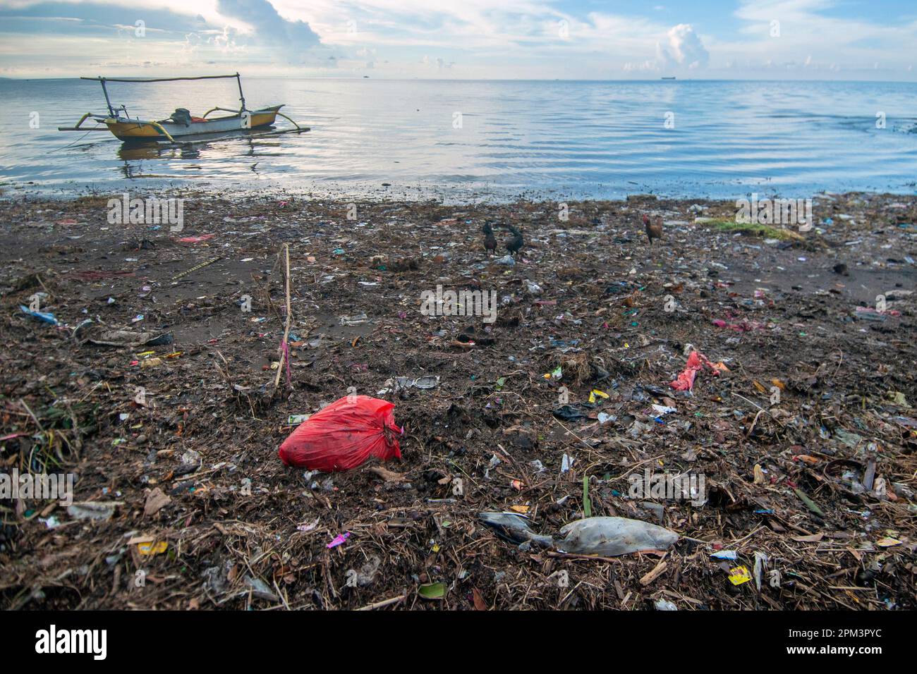 Lokapaksa, Buleleng, Bali, Indonesia. 26th Mar, 2023. Polluted beaches ...