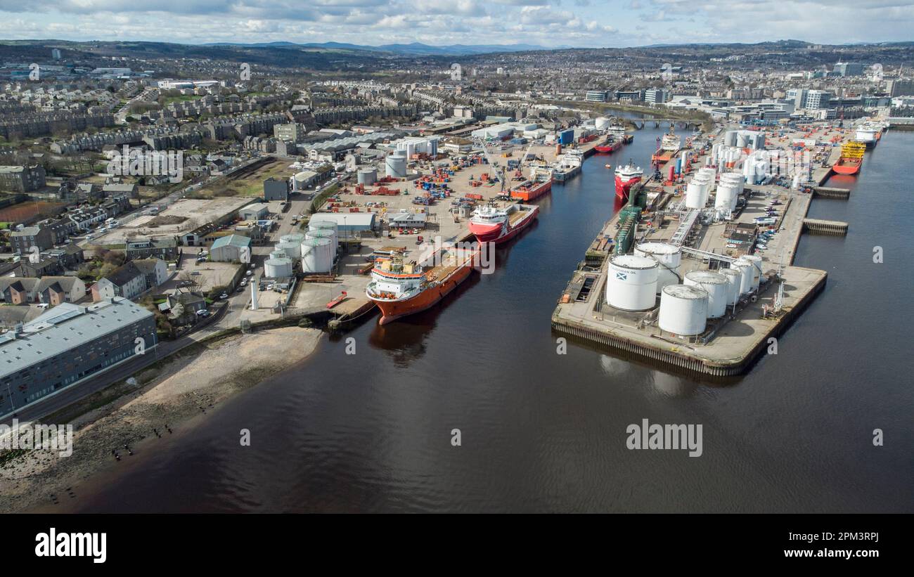 Aberdeen Harbour Scotland Stock Photo - Alamy