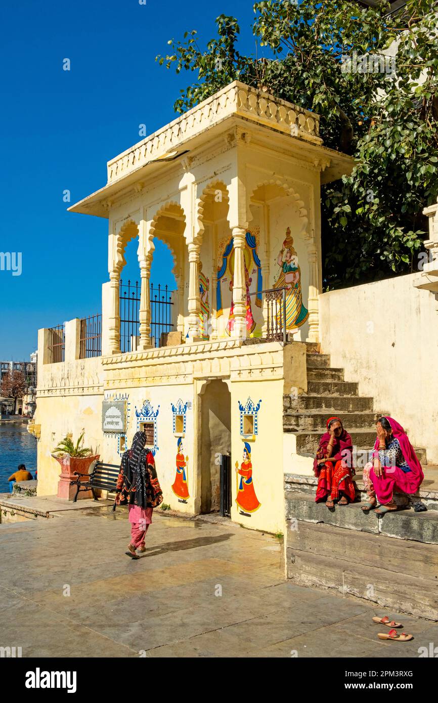 Udaipur old town hi-res stock photography and images - Alamy