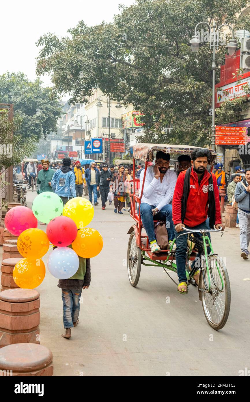 India, Delhi, Old Delhi, Chandni Chowk bazaar Stock Photo - Alamy