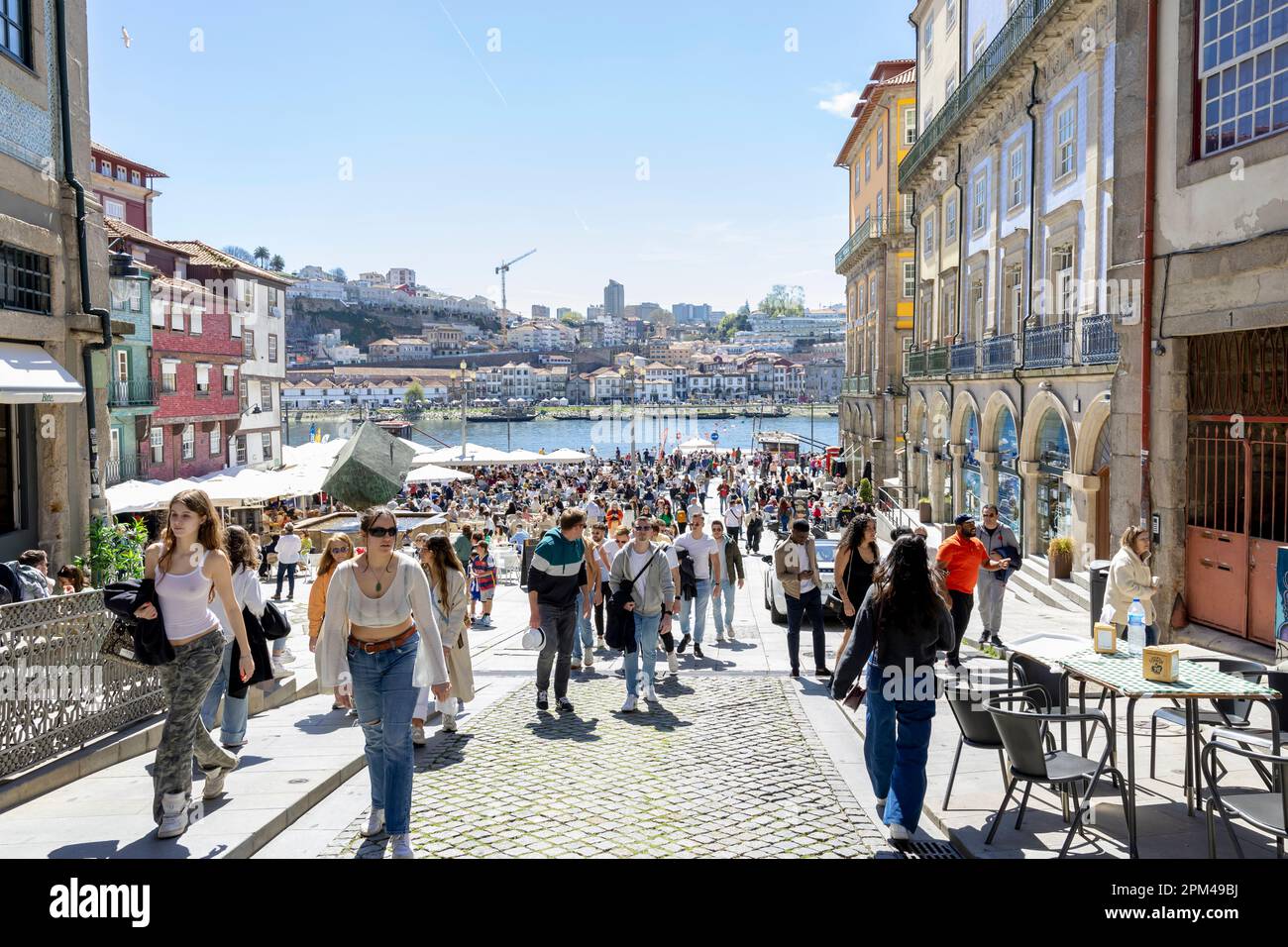 Porto, Portugal - 02.04.2023: Ribeira square "Praça da Ribeira" People ...