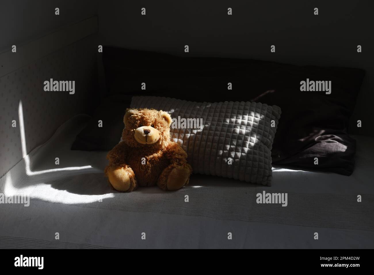 Mork house hi-res stock photography and images - Alamy