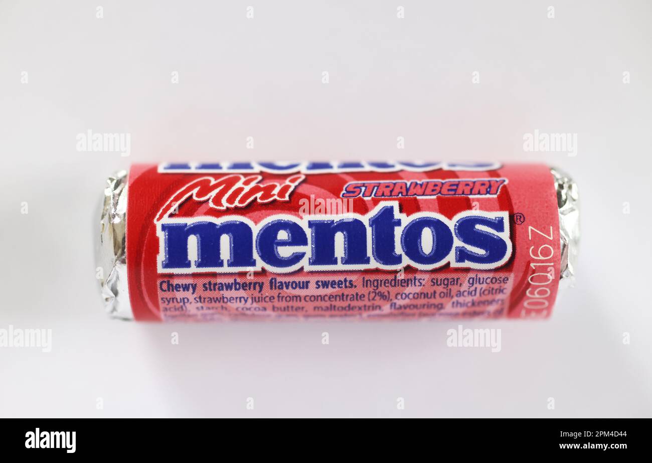 Mentos candy hi-res stock photography and images - Alamy